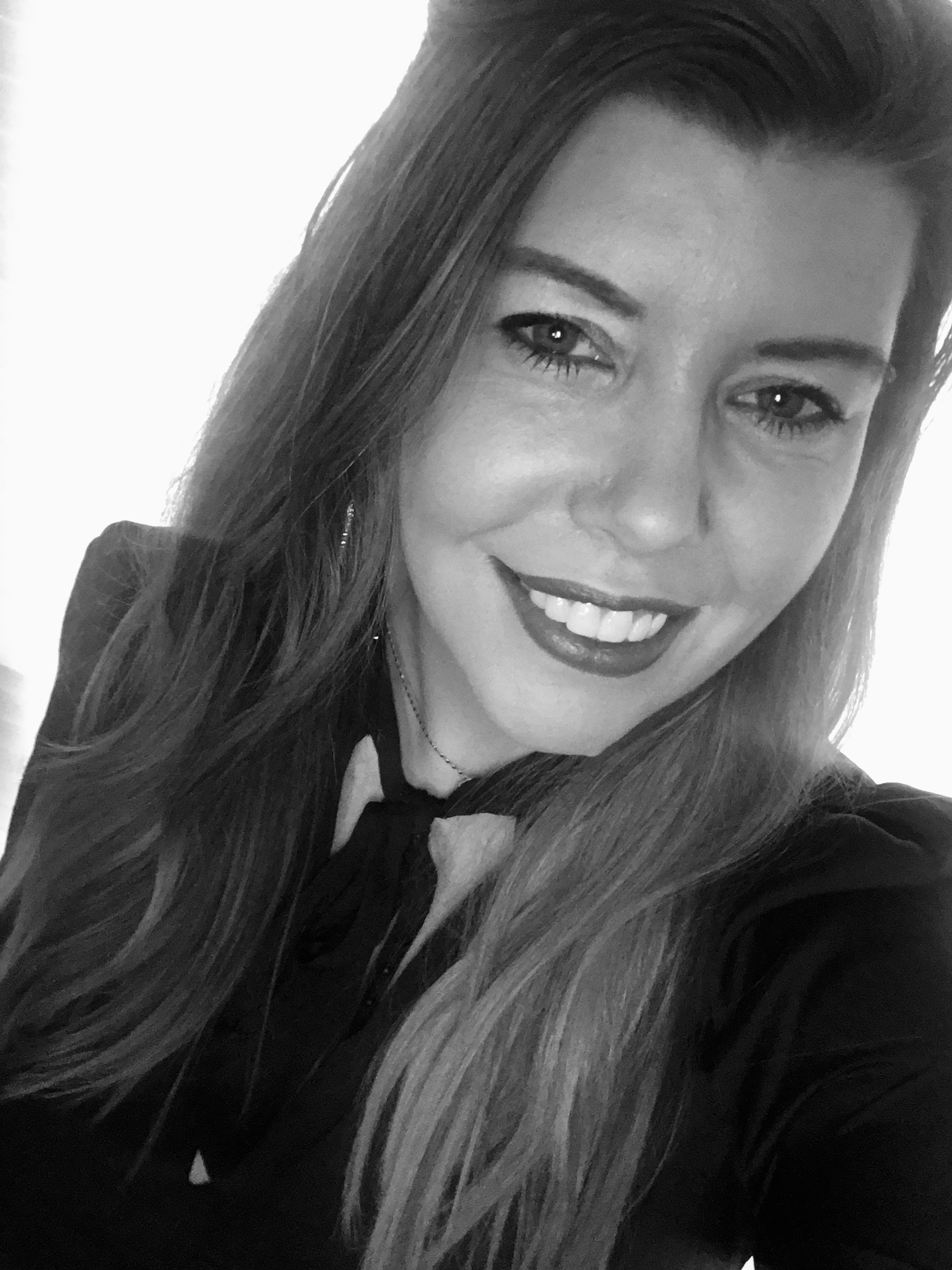 Renee Sandoval, Notary Public in Martinez, CA